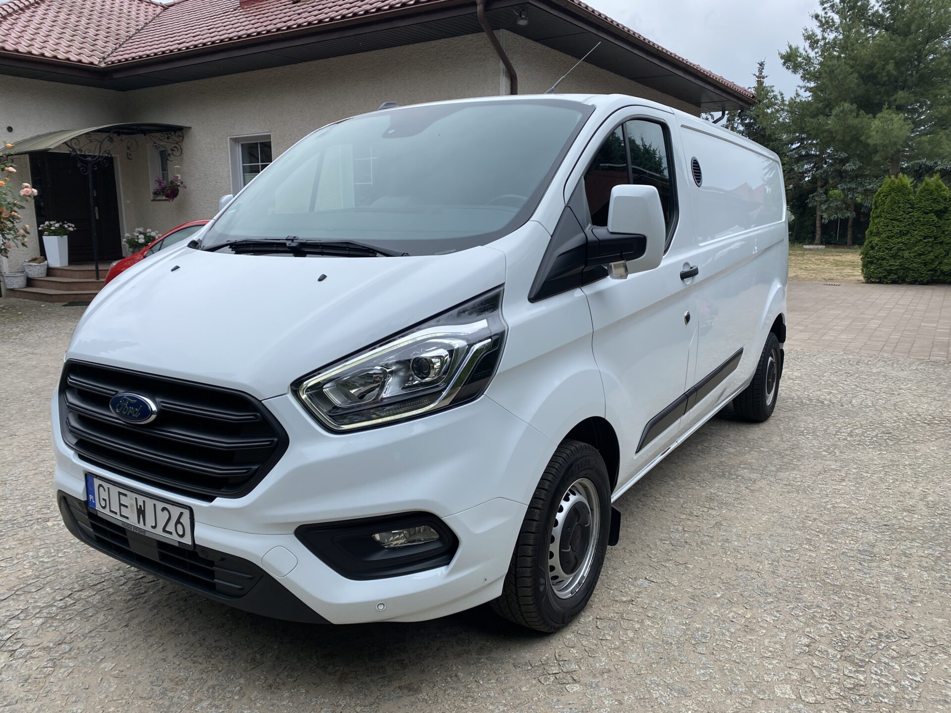 Ford Transit Custom 300 Wersja L2H1 - Centrum samochodów używanych Wolff